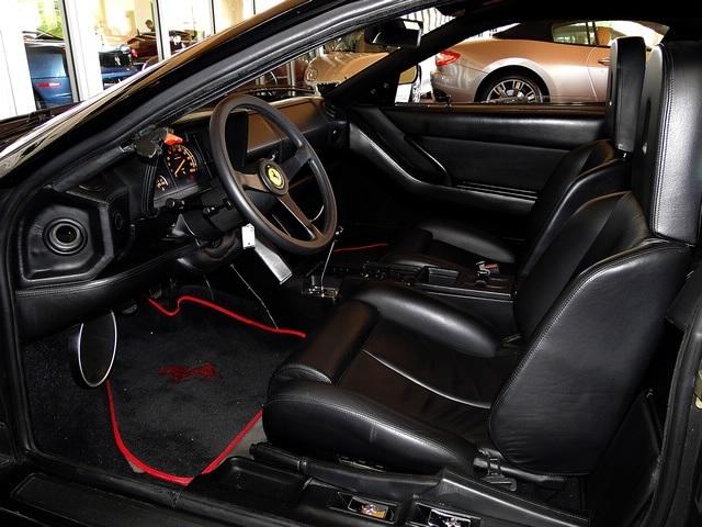 1990 Ferrari Testarossa Interior