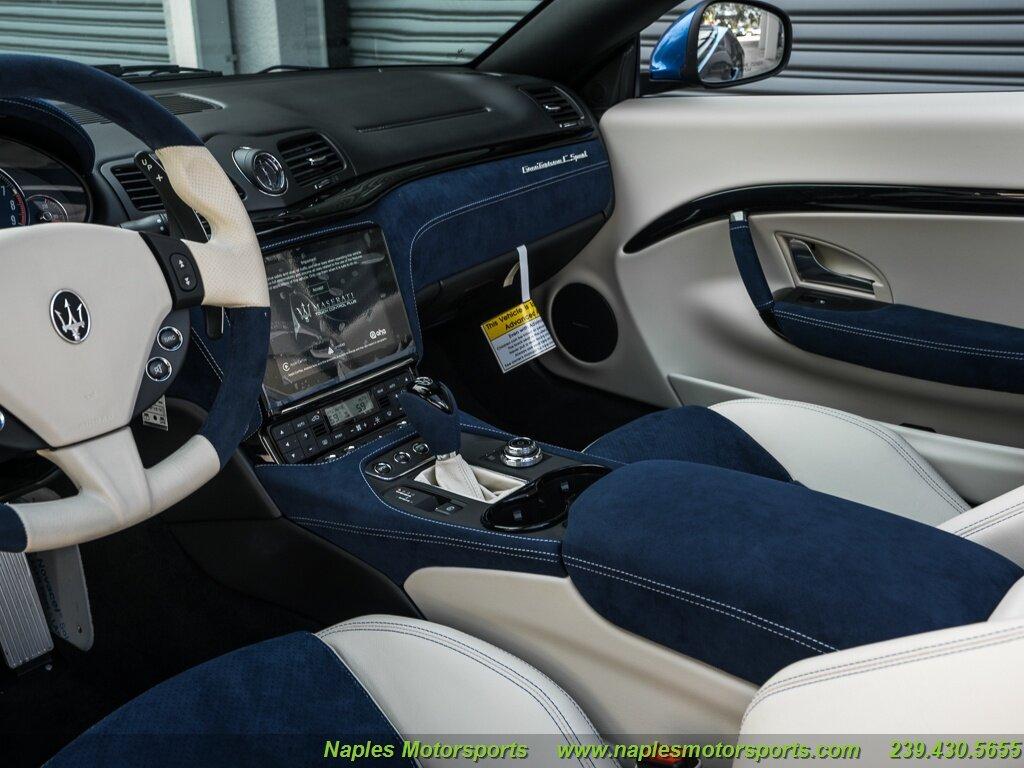 Maserati Granturismo Blue Interior