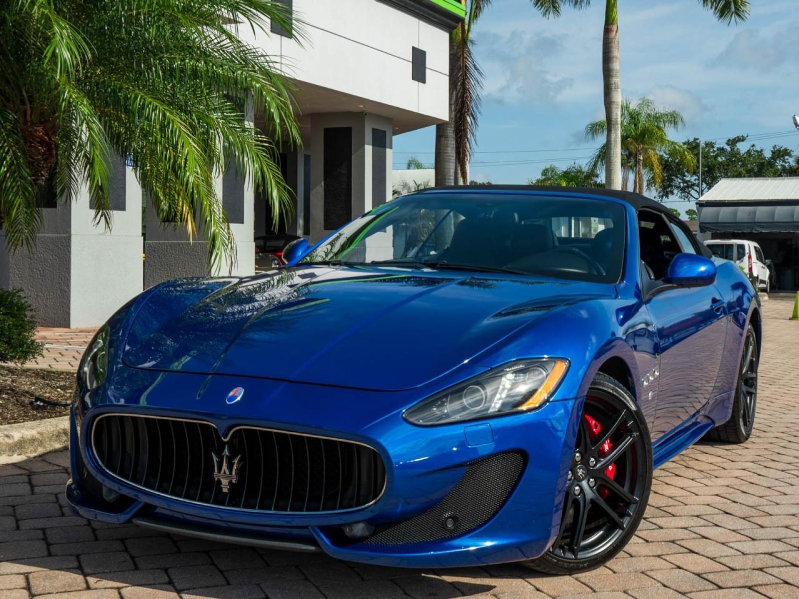 Maserati Granturismo Convertible Blue