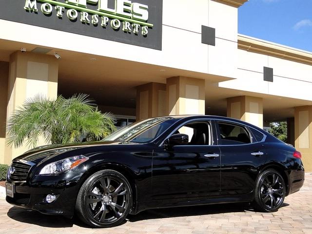 2022 Infiniti M56 On 22 Rims
