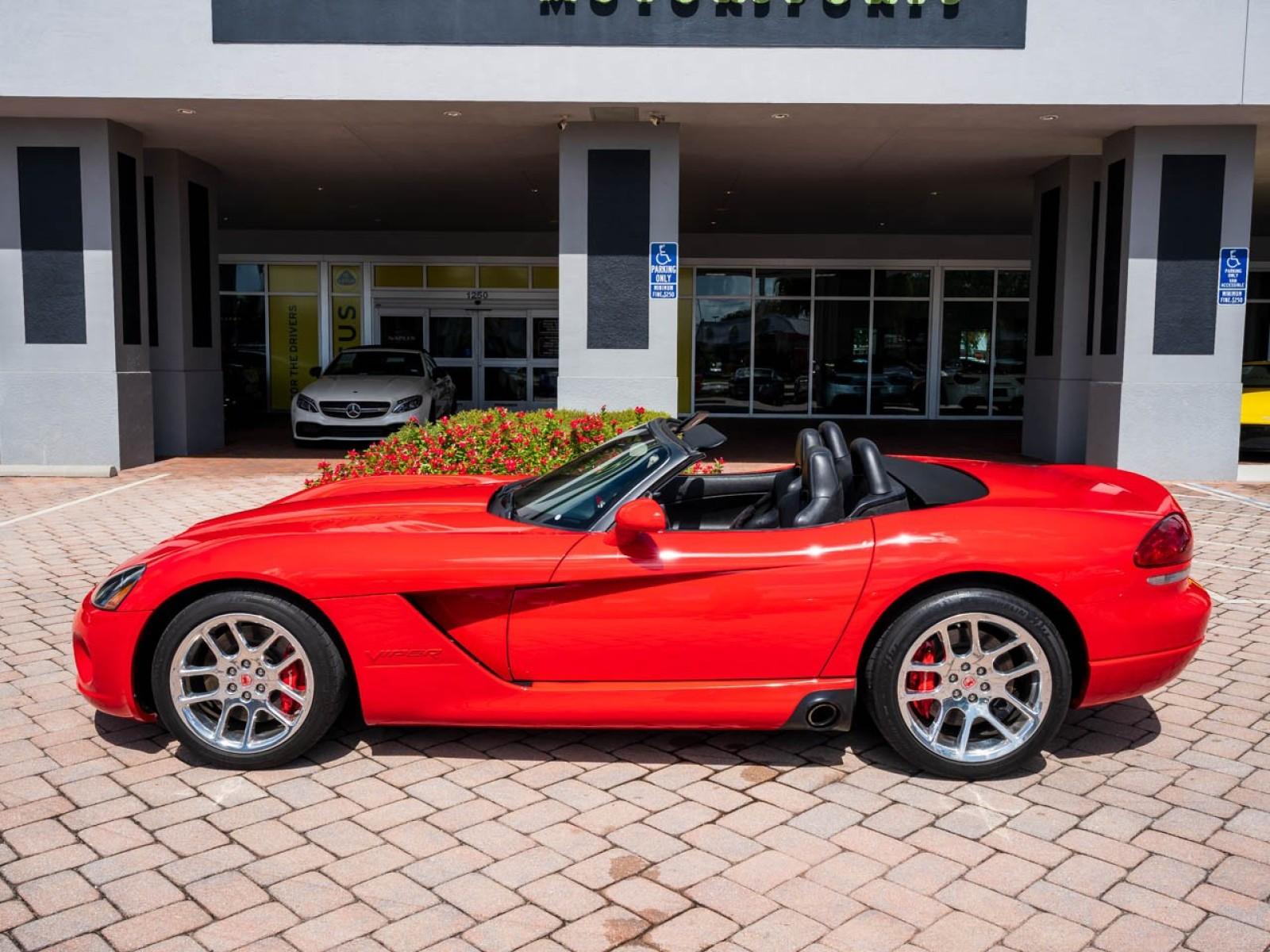 2004 Dodge Vipers Flames How A Band Of Motorhead Execs Hatched The