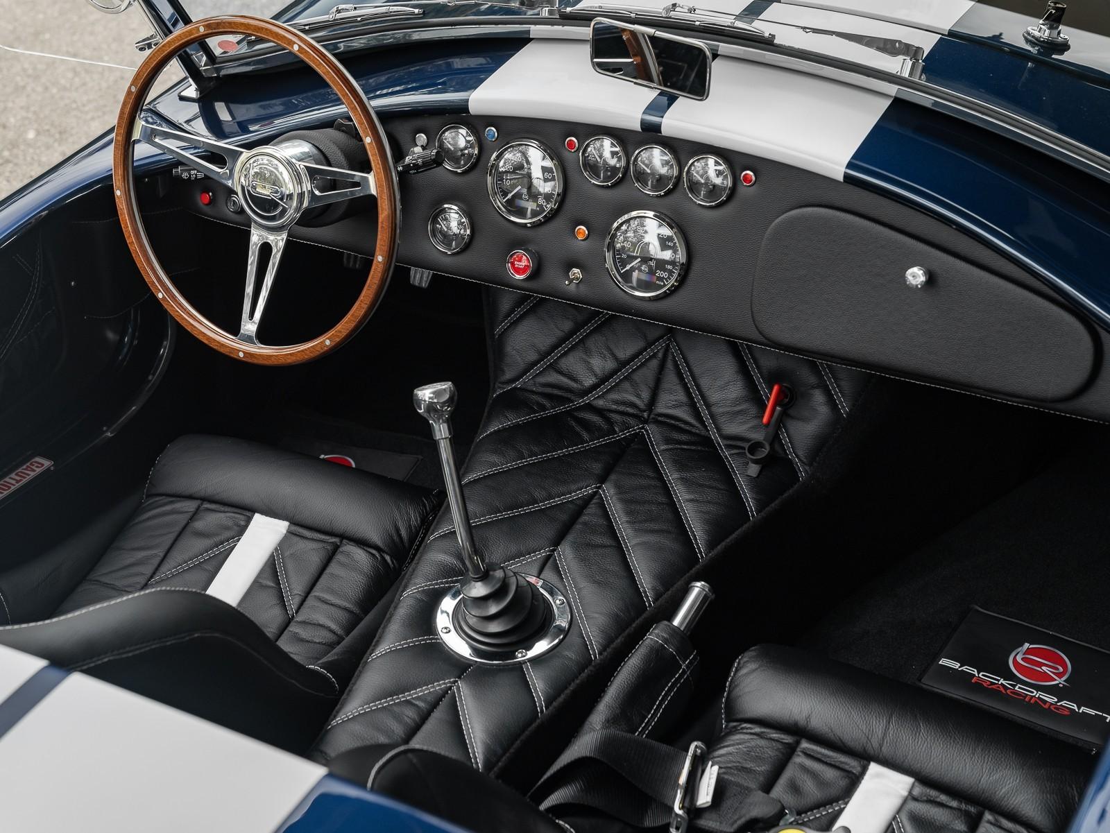 Shelby Cobra 1965 Interior