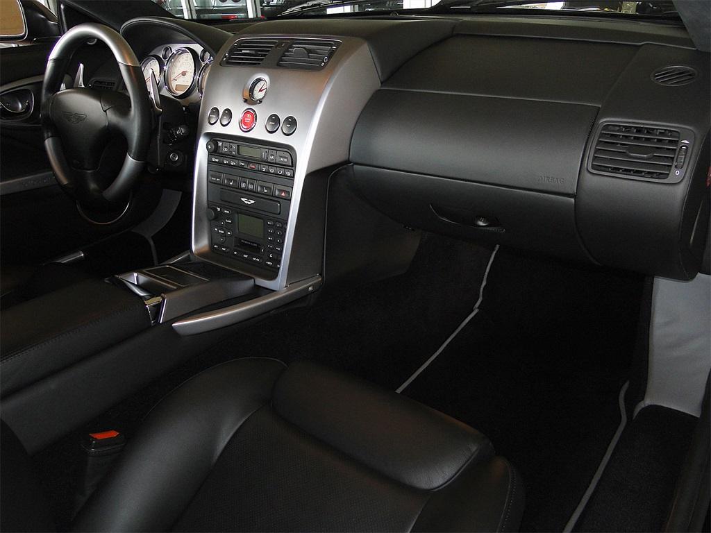 2002 Aston Martin Vanquish Interior